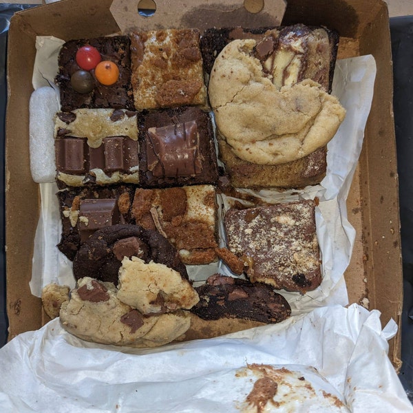 Broken Bakes Box: Cookie, Brownie & Cake Selection, Edible Gift - Etsy UK