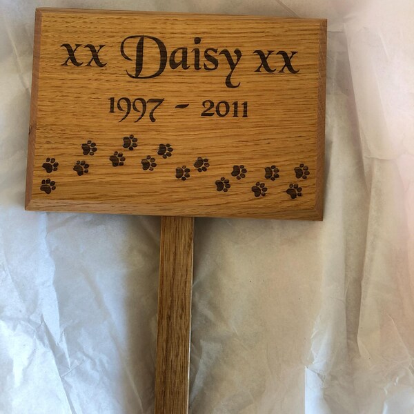 Personalised Oak Christmas Tree Memorial Plaque - Etsy UK