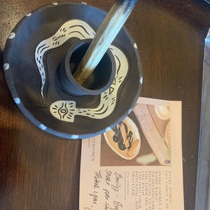 Snake Spirit Tray Black Sgraffito/shiny Glaze White Clay - Etsy