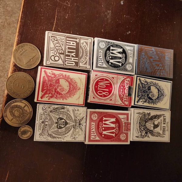 8-bit Gold Playing Cards - Etsy