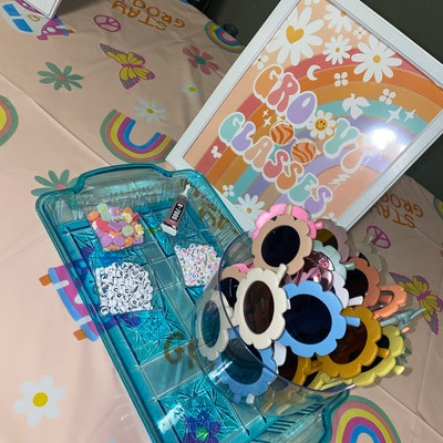 Groovy Birthday Party Decor 70' Daisy Groovy Glasses Sign Decor Groovy ...