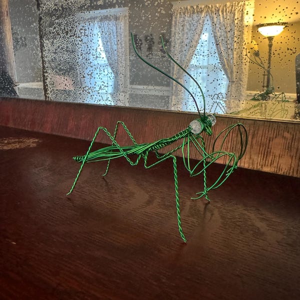 Praying Mantis Wire Sculpture - Etsy