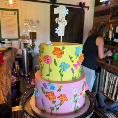 Daisy Cake Topper Flower Custom Name Rattan, Acrylic, Personalized Name ...