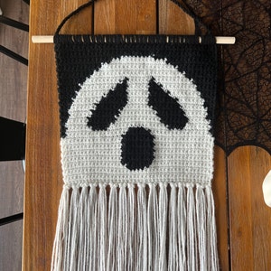 Ghost Tapestry Crochet Pattern / Wall Hanging / Instant Download ...