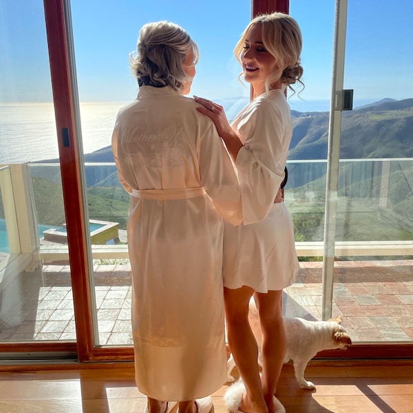 Personalized Silk Couple Robes: Embroidered Mr & Mrs Matching Robes ...
