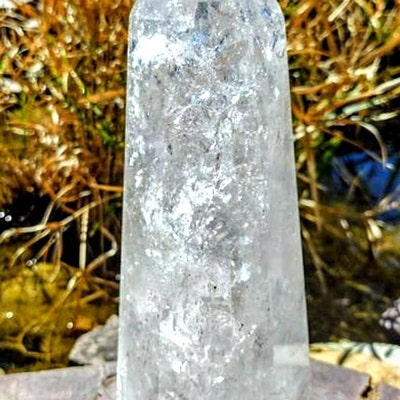 3.08 Oz Colombian Quartz Crystal Point. Water Clear Quartz - Etsy