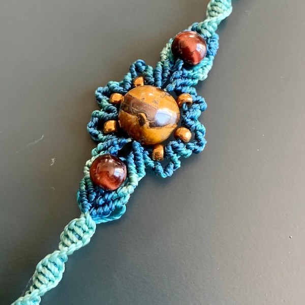 Wrap a Stone in a Bracelet / Pdf Macrame Tutorial / Pattern ...