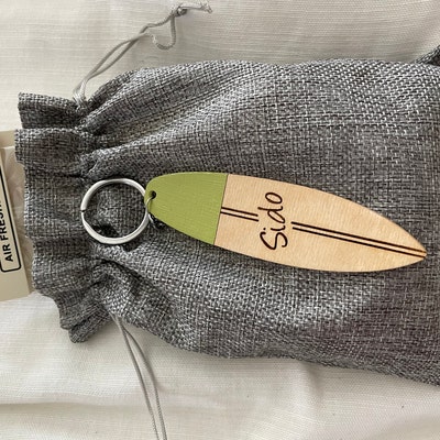Custom Surfboard Keychain With Engraved Name - Etsy