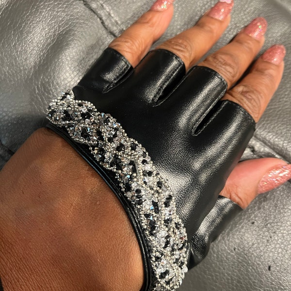 Mermaid Bra Seashell Top Siren Shell Gold Pink Dance Fishnet Star Raw ...