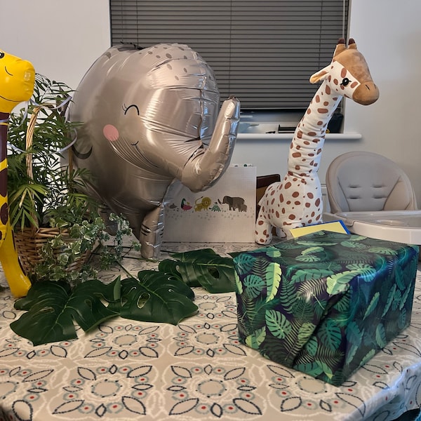 Genuine High Quality Jumbo Animal Balloons, Safari Animal Balloons ...