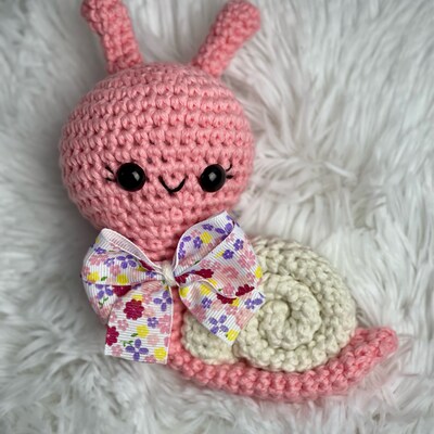 PATTERN: Sally the Snail Crochet Snail Pattern Amigurumi - Etsy