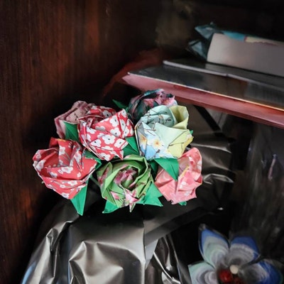 Origami Rose Bouquet in Cherry Blossom dozen - Etsy