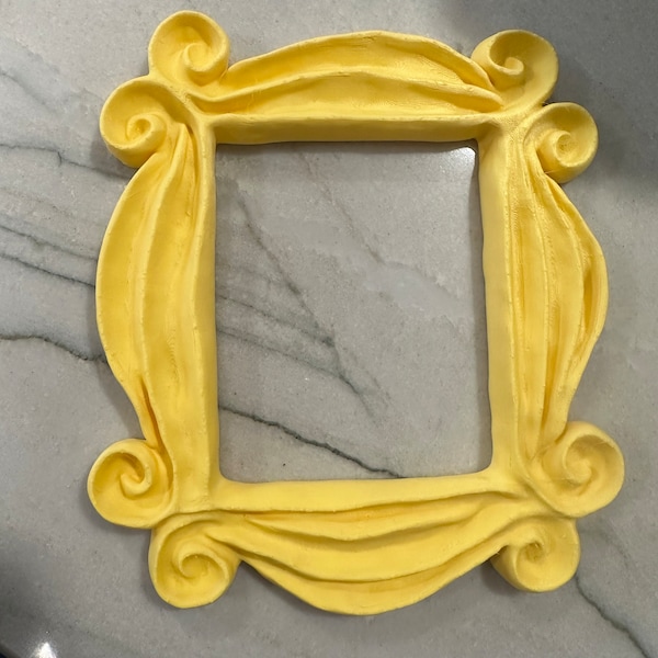 Friends Decor Peephole Frame Gift 6.5"x7.5" Monica Yellow Door TV Show ...