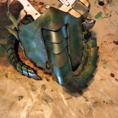 Face Hugger Mask Leather Pattern PDF by Leatherhubpatterns - Etsy