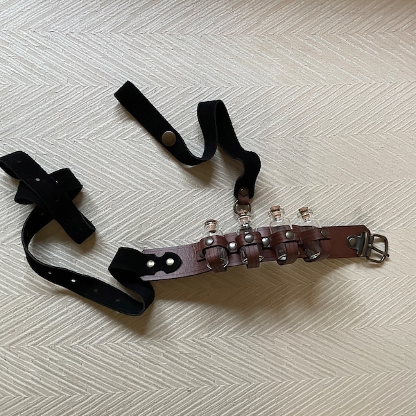 Potion Garter Holster Made of Natural Leather With Bottles. Larp ...