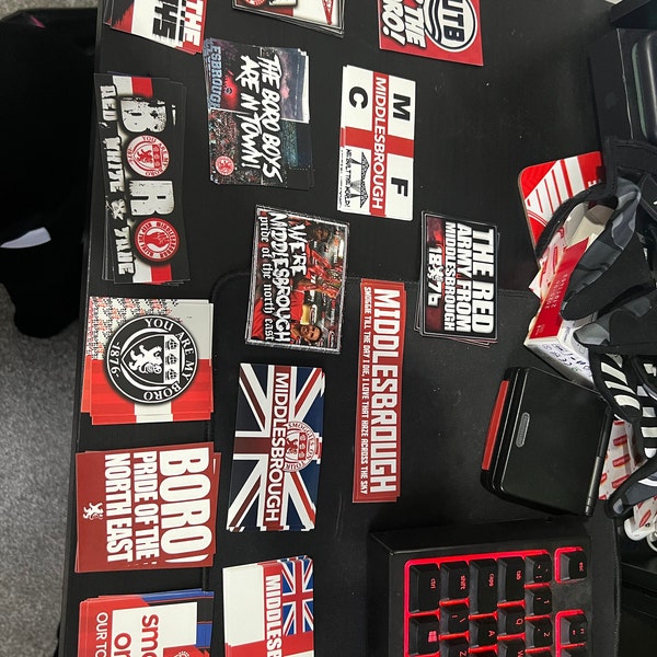 100 X Chelsea Stickers - Based on Poster Pin Badge Flag Scarf Shirt ...