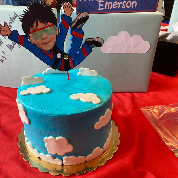 Indoor Skydiving Cake Topper, Parachuting Birthday Party Cake Topper ...