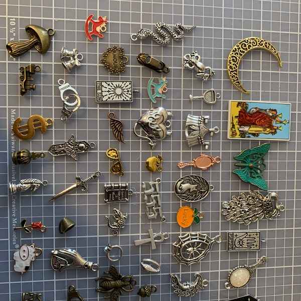 Divination Charms for Tarot Reading, Fortune Telling Trinkets ...