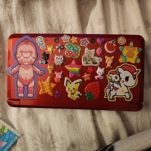 VS140A Don't Wormy Be Happy Vinyl Sticker / Worm on a String / Fuzzy ...