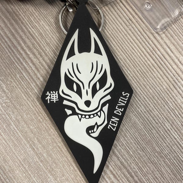 Zen Devils - the Kitsune Glow-in-the-dark Keychain Skull Demon Darkwear ...