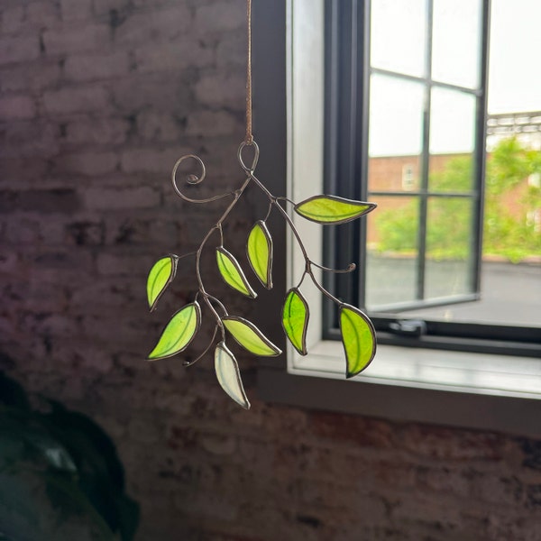 Stain Glass Leaves in Light Wispy Blue Plant Suncatcher Window Decor ...