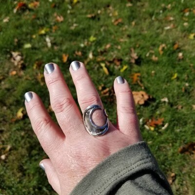 Victorian Daisy Sterling Silver Repoussé Vinaigrette Pendant - Etsy