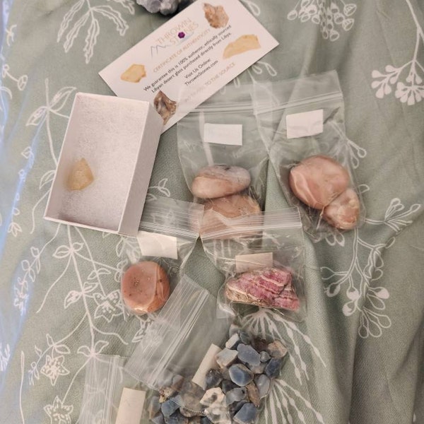 STRAWBERRY & ROSE QUARTZ Crystal Bracelet Lotus Flower, Round Beads ...