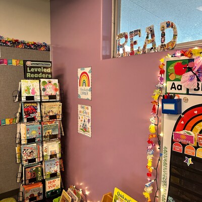 Custom Classroom Library Decor - Etsy