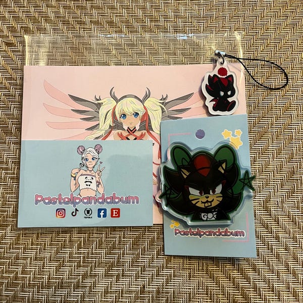 Sonic the Hedgehog - Rouge the Bat Kiss My Cheeks - Steel 20oz Tumbler ...