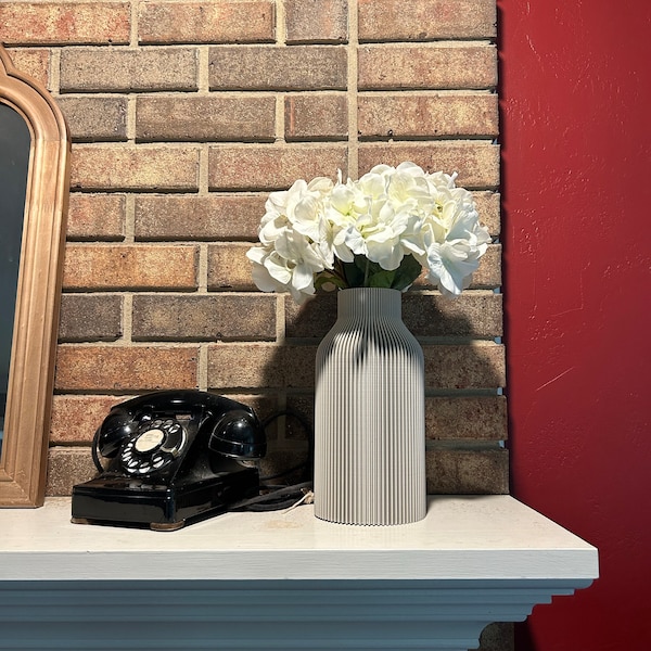 LARGE off White Vase "bottle" - Sleek Design - Original and Striking ...