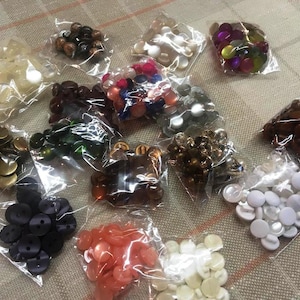 Tiny Triangle Button Mixed Color Triangle-shape Button Two | Etsy