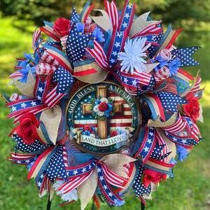 Round Bee Wreath Sign, Metal Wreath Sign, Signs for Wreaths, Door Decor ...