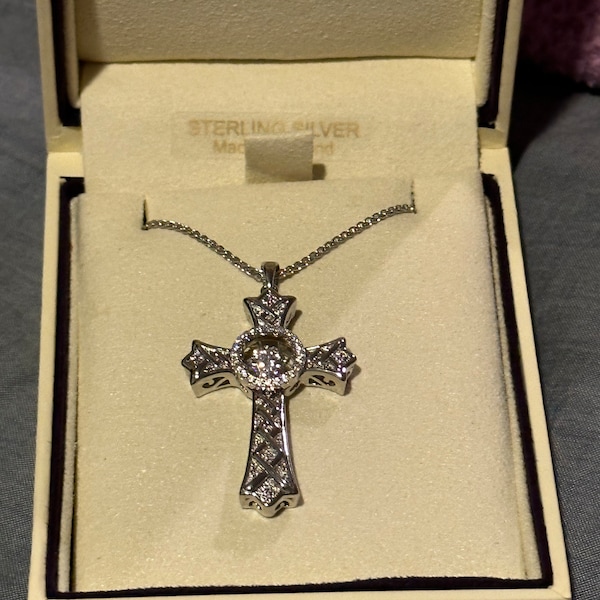 Witch's Knot Hexefus Magic Knot Celtic Pendant, Witch's Charm, Sterling ...