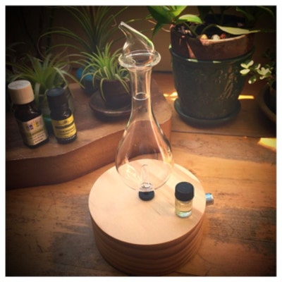 Aromis Aromatherapy Diffuser Wood and Glass solum Nox Vitis - Etsy