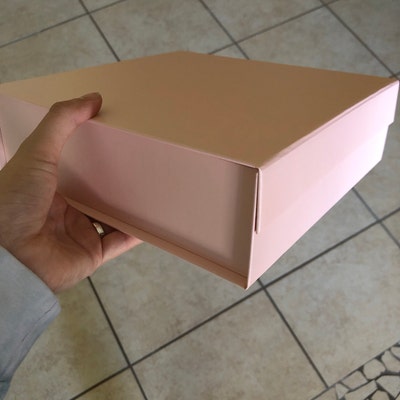 Pink Magnetic Gift Box Collapsible Magnetic Front Flap Closure ...