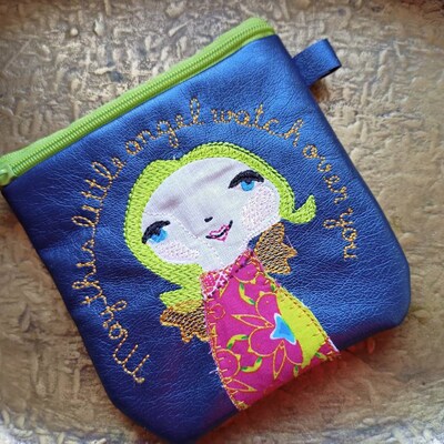 Little Signature Angel Purses ITH 4 Machine Embroidery Designs the 5 X ...