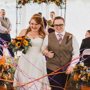 100 Hand Rolled Wedding Ceremony / Reception Exit Sendoff Streamers ...