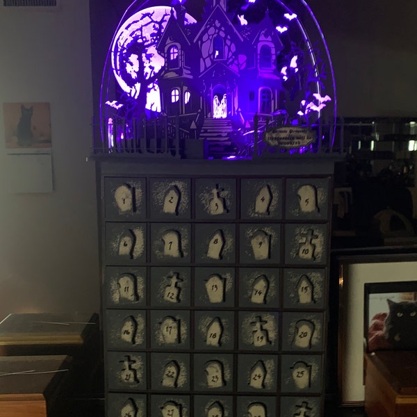 Personalized Halloween Advent Calendar: Light-up Vintage Sketch Style ...