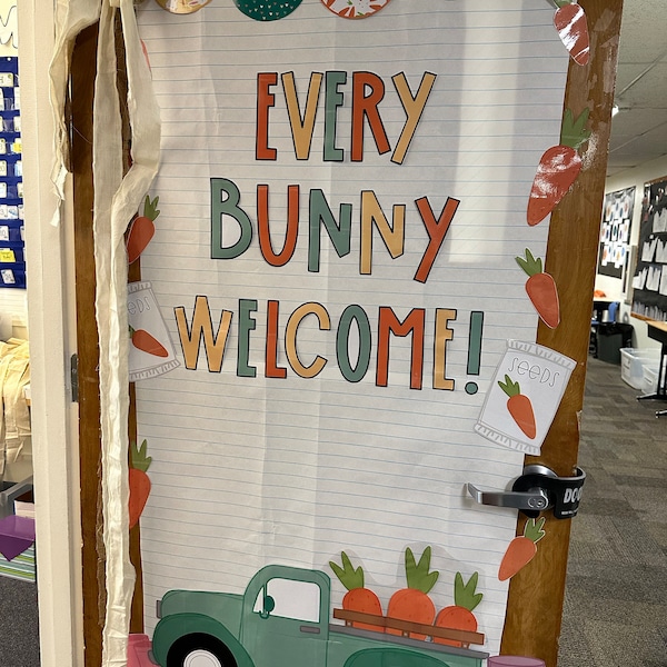 Carrot Trails- Easter Bulletin Board Kit - Etsy