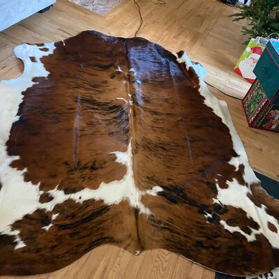 Rodeo Natural Tricolor Cowhide Rug Size M/L/XL APPROX 5x6/6x7/7x7 FT - Etsy