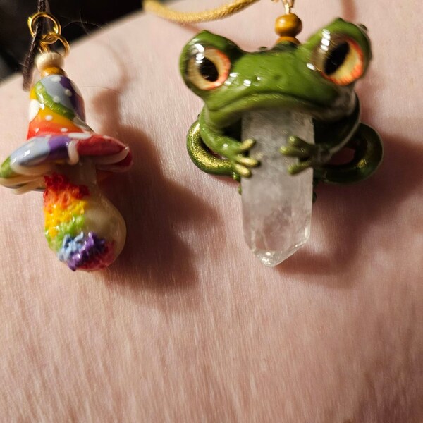 Handmade Frog Quartz Point Necklace: Polymer Clay Toad Pendant - Etsy