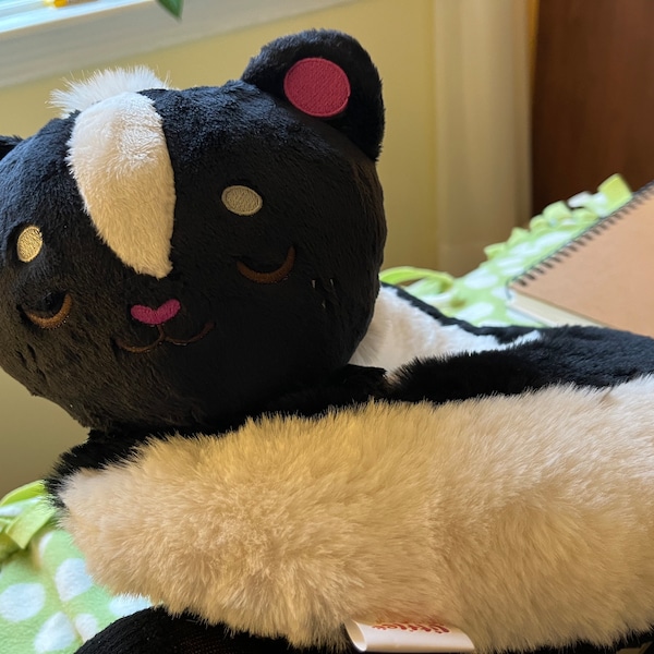 B-grade Plush Defective Plush Dolls With Small Errors at a Big Discount ...