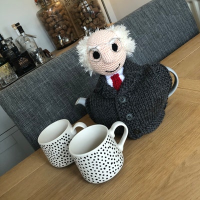 Michael Tea Higgins / Michael Tea / Michael D Higgins Teapot Cosy ...