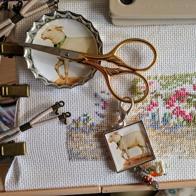 White Sheep Scissor Fob and Needleminder. Handmade by Thethreadgatherer ...