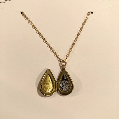 Small Locket Tiny Vintage Oval Etched Brass Floral Keepsake Locket ...