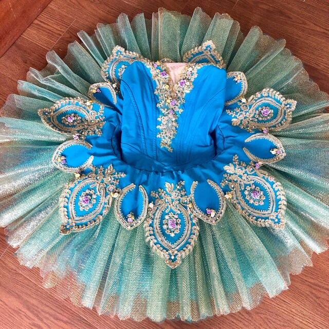 VariationsCostuming - Etsy