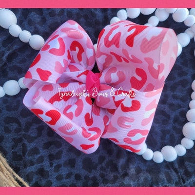 Hot Pink Cheetah Seamless Pattern for Valentine's Day, Cheetah Print ...