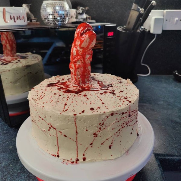 Chest Exploding Creature! Scary Halloween Costume or Alien Cosplay ...