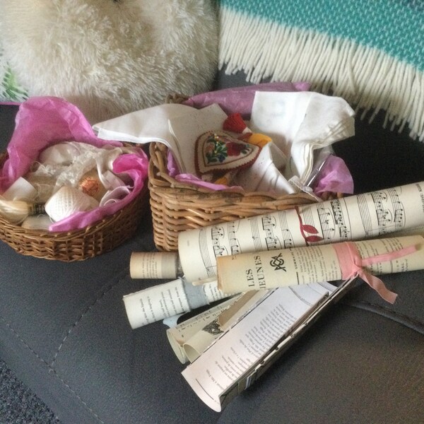 Vintage Haberdashery/needlework Bundles. Great Selection of Vintage ...