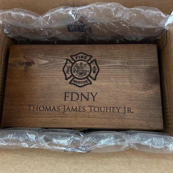 Personalized Rustic Cedar Keepsake Box: Laser Engraved Mementos Box - Etsy